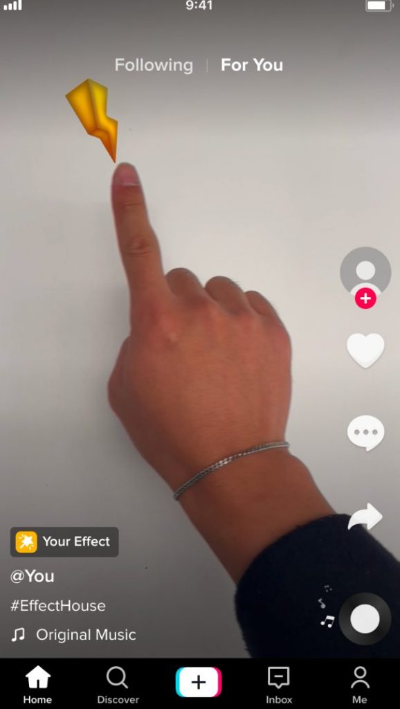 Hand Tracker | Learn | TikTok Effect House